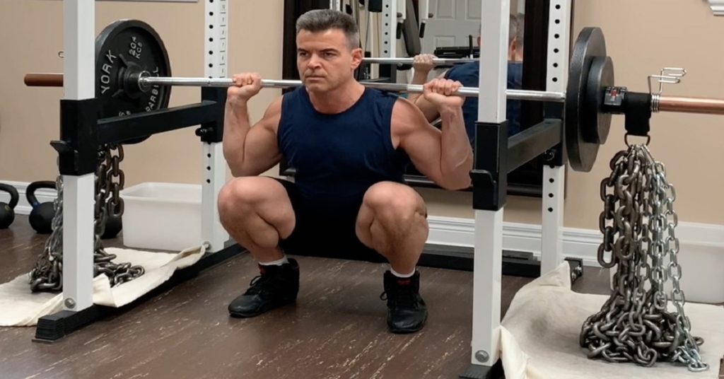 Full Squats with Chains - The Elite Trainer